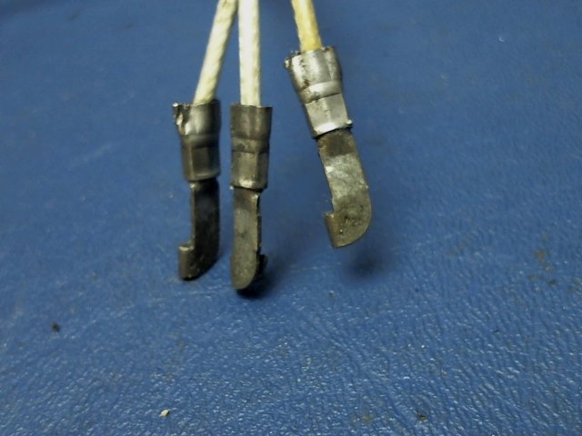 Piper 67411-08 SWITCH - Squat & stall warning prevention QTY (2)