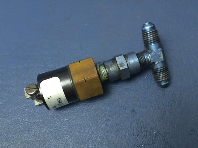 Datcon 100450 Oil Pressure Switch 4 PSI 5 AMPS