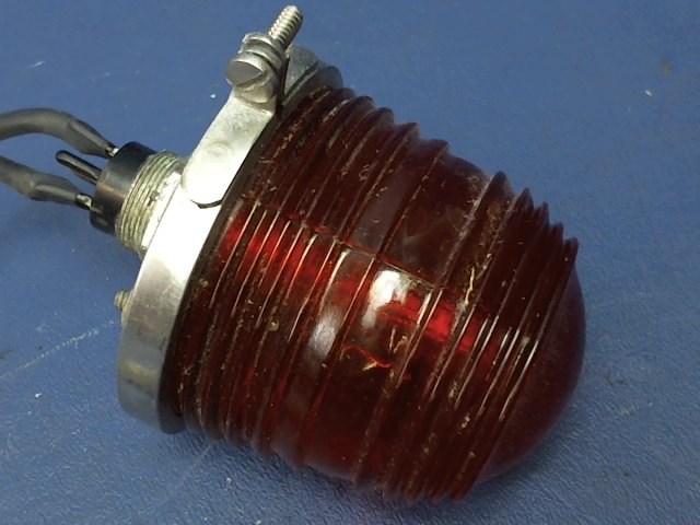 Cessna C621001-0106 FLASHING BEACON LIGHT