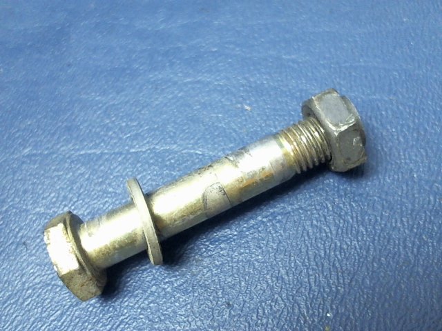 Beechcraft NAS1305-21 BOLT-FWD/5TH ATTACH POINT