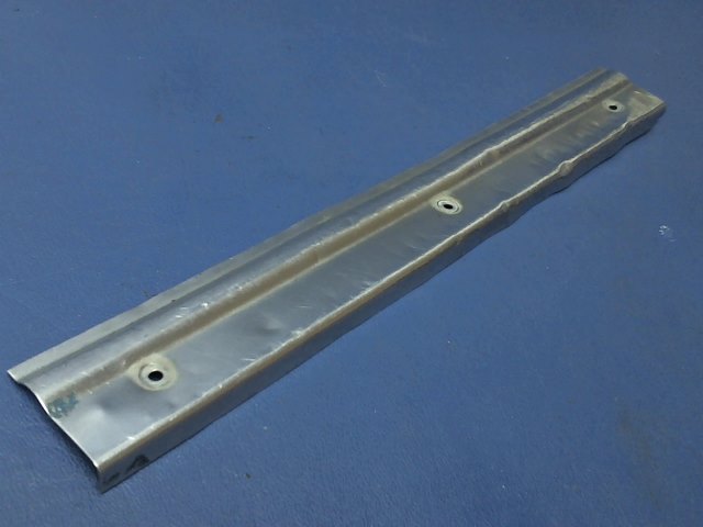 Cessna 0311623-1 SCUFF PLATE-BAGGAGE COMPARTMENT DOOR