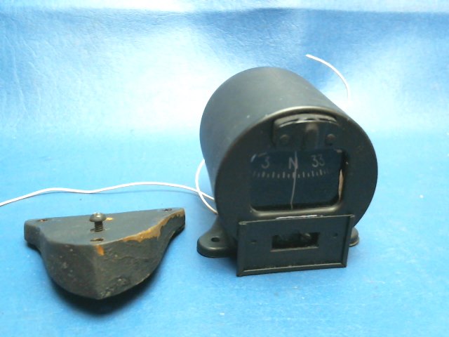 AIRPATH INSTRUMENT C2400L4P COMPASS