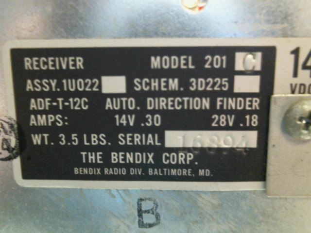 Bendix AS IS ADF RECEIVER MODEL 201C Unknown Condition w/Antenna