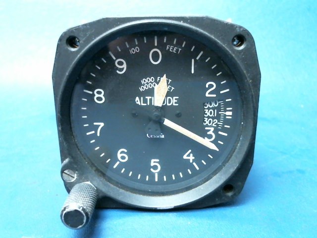 Cessna S1314N1 ALTIMETER
