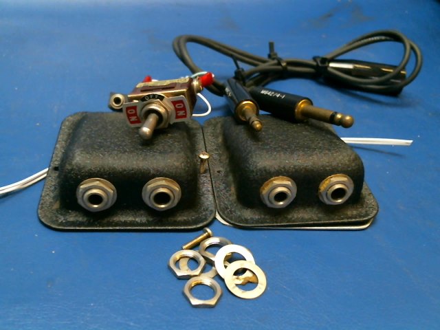 Flightcom 101-2063-10 Aviation Intercom Model 403 mc W/9 Jacks