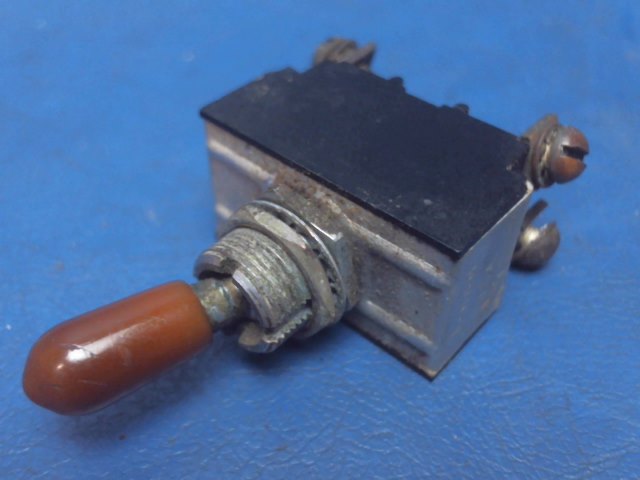 Piper 487 769 SWITCH - Master