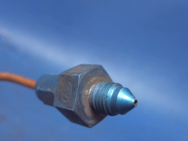 Piper 63824-00 LINE ASSEMBLY - Primer to engine (Cracked fitting - See ...