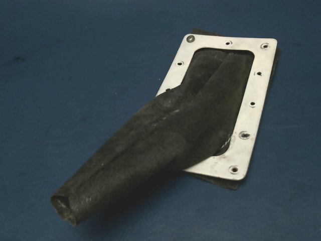 Cessna 0413304-2 SEAL -STEERING LINK BOOT AND DOUBLER RH