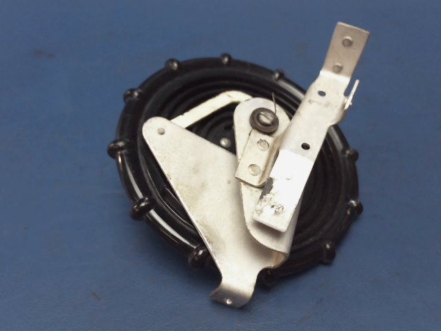 Cessna NPN WHEEL ASSEMBLY-TAB CONTROL