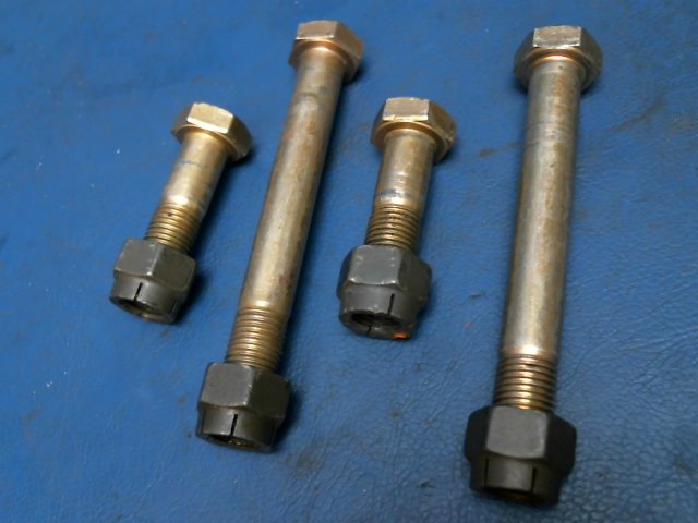 Cessna SET ENGINE MOUNT BOLTS