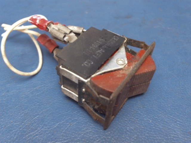 Cessna S-1994-1-1 MASTER Switch