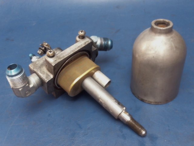 Cessna 0756005-8 STRAINER ASSEMBLY - FUEL