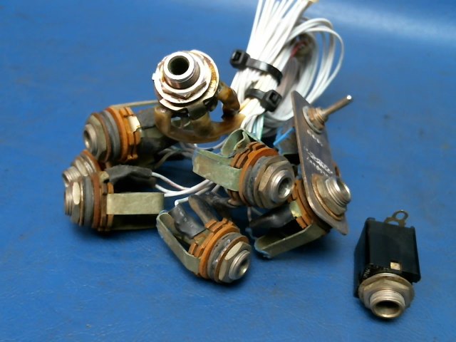 Flightcom 101-0263-00 403MC PANEL MOUNT INTERCOM w/ 12 JACKS