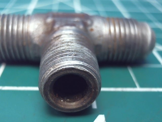 Cessna MS20825-6 Tee Fitting